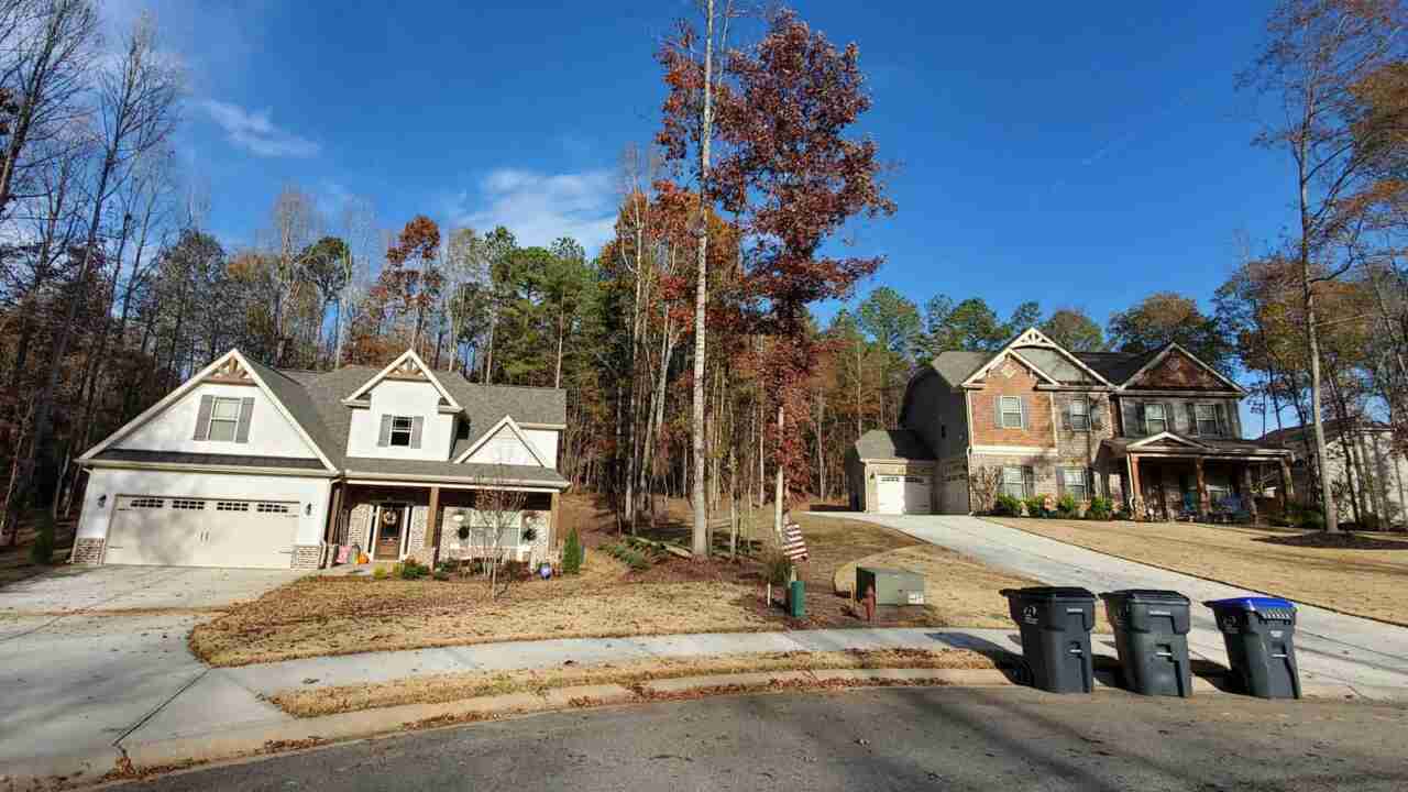 Multigenerational Home Builders In Buford: Connected Family Living